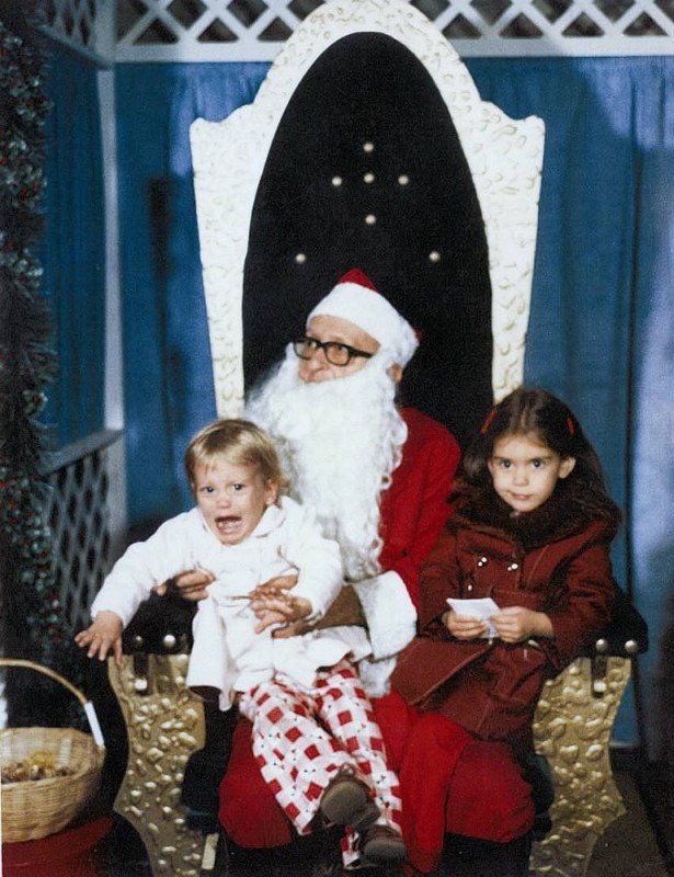 Pictures of Children Frightened By Santa Claus | Amusing Planet